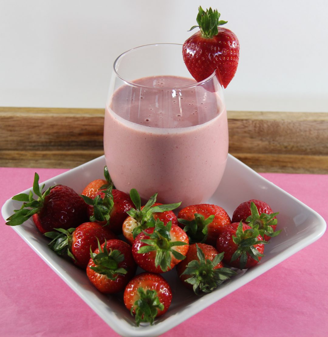Peanut Butter and Strawberry Smoothie - Discover Finer Living